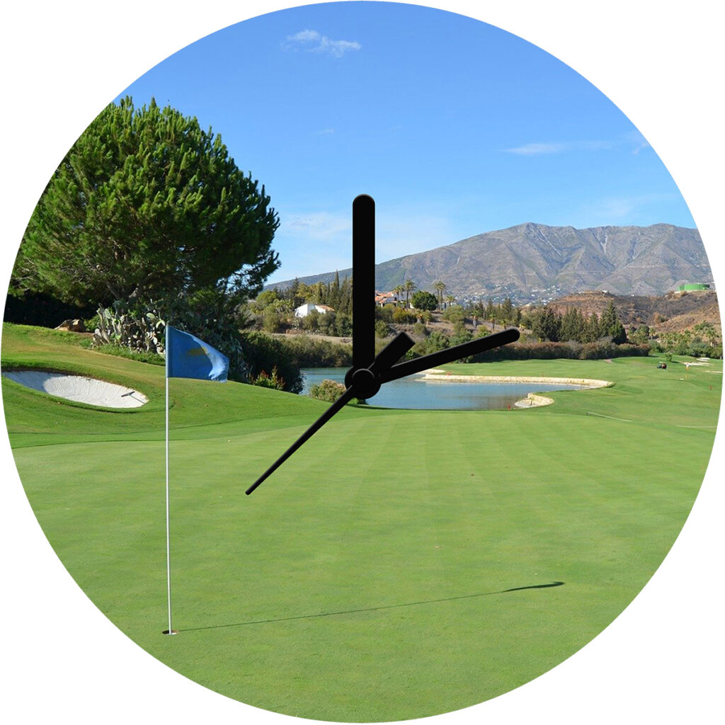 Golf Personalised Wall Clock no.11 – personaprint.co.uk